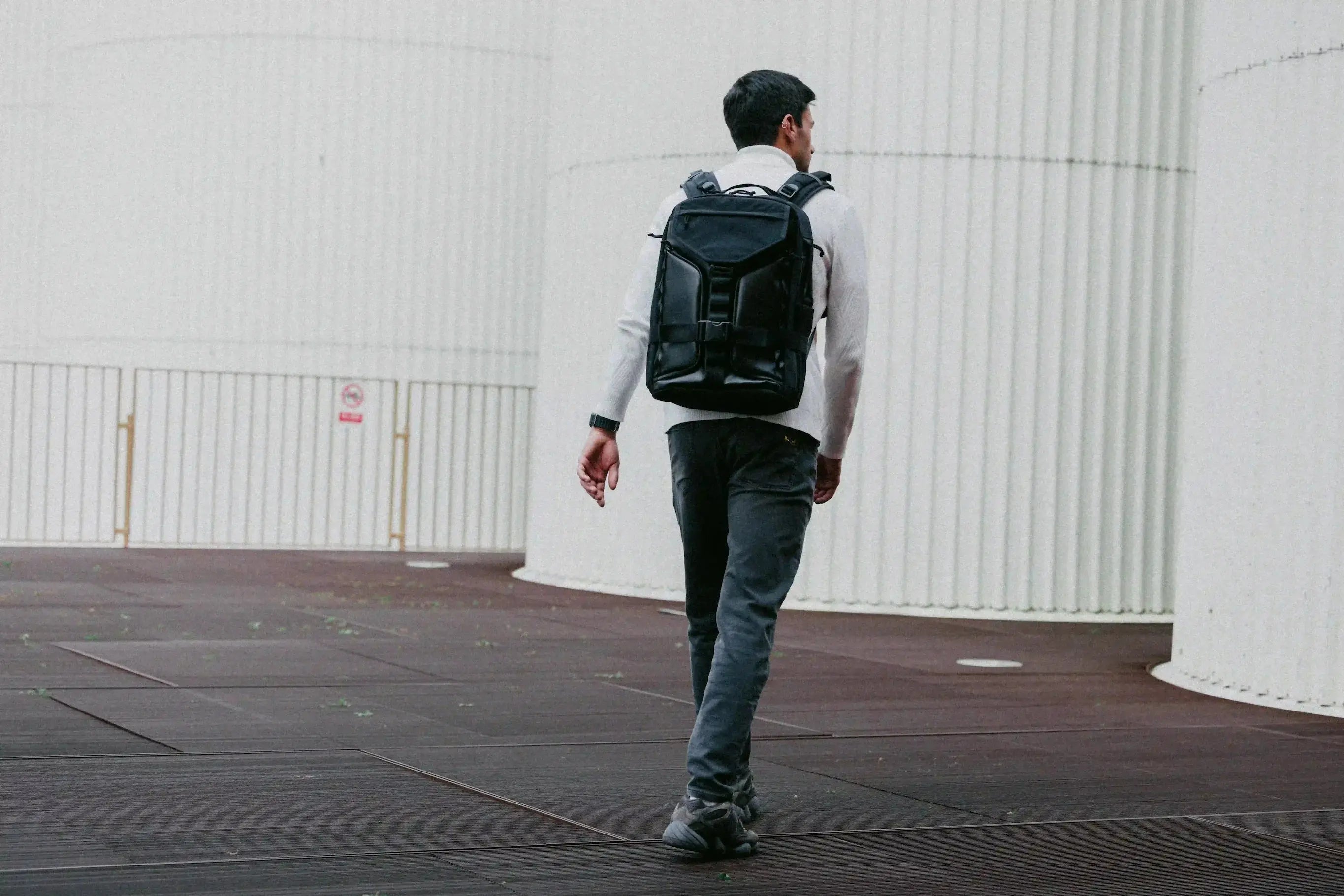 EDC Backpack: Choose the Right Everyday Carry backpack - Nectrum